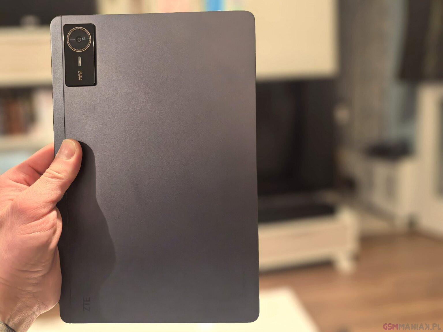 TEST ZTE Pad 5G X1102N. Czy warto kupić tani tablet z 5G?